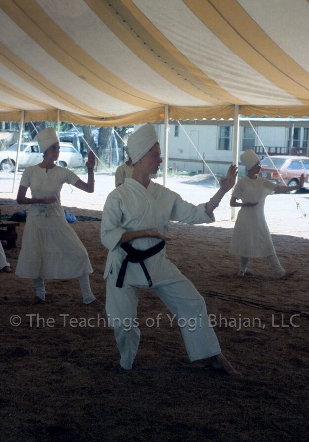 5th Khalsa Women's Training Camp (1980) - 3HO International
